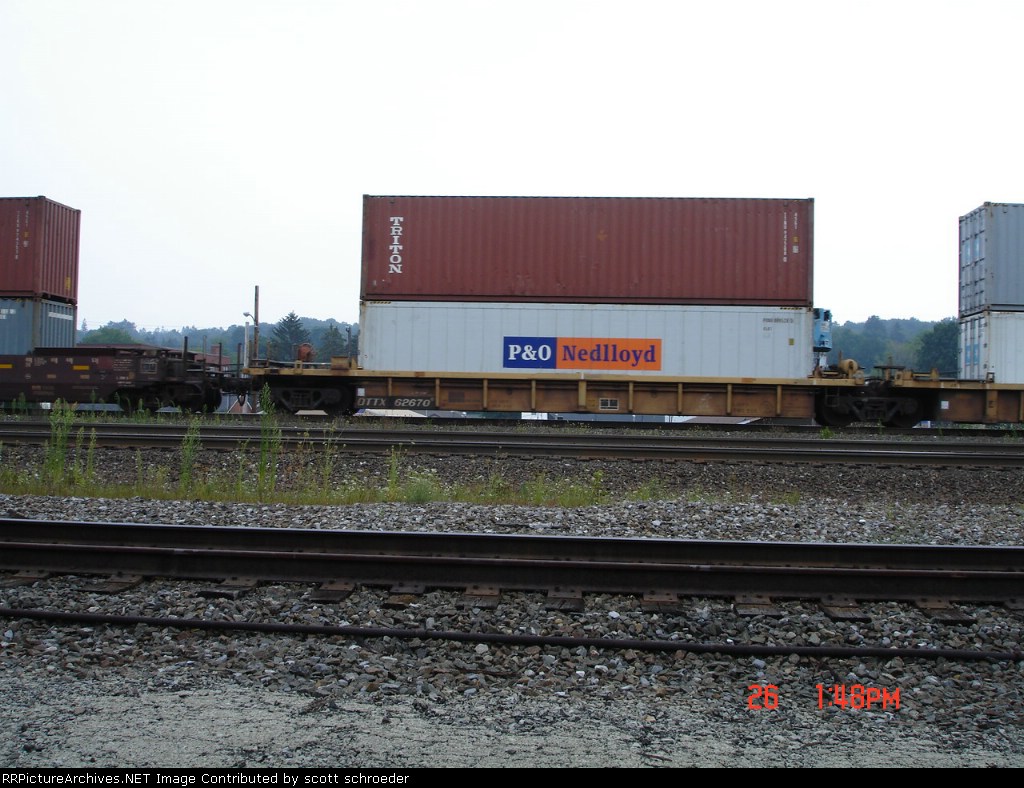 DTTX 62670A Double Stackcar EB